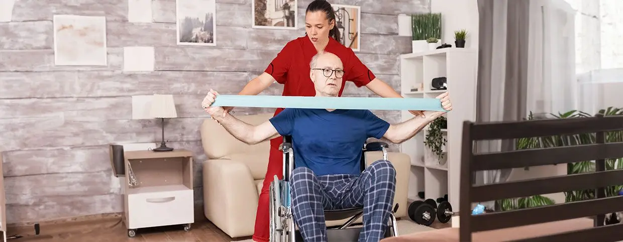 The Importance of Tailored Exercise Programs in Geriatric Physiotherapy